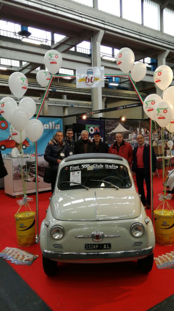 Fiat 500 Club Italia festeggia i 60 anni del mitico "Cinquino" - Motori